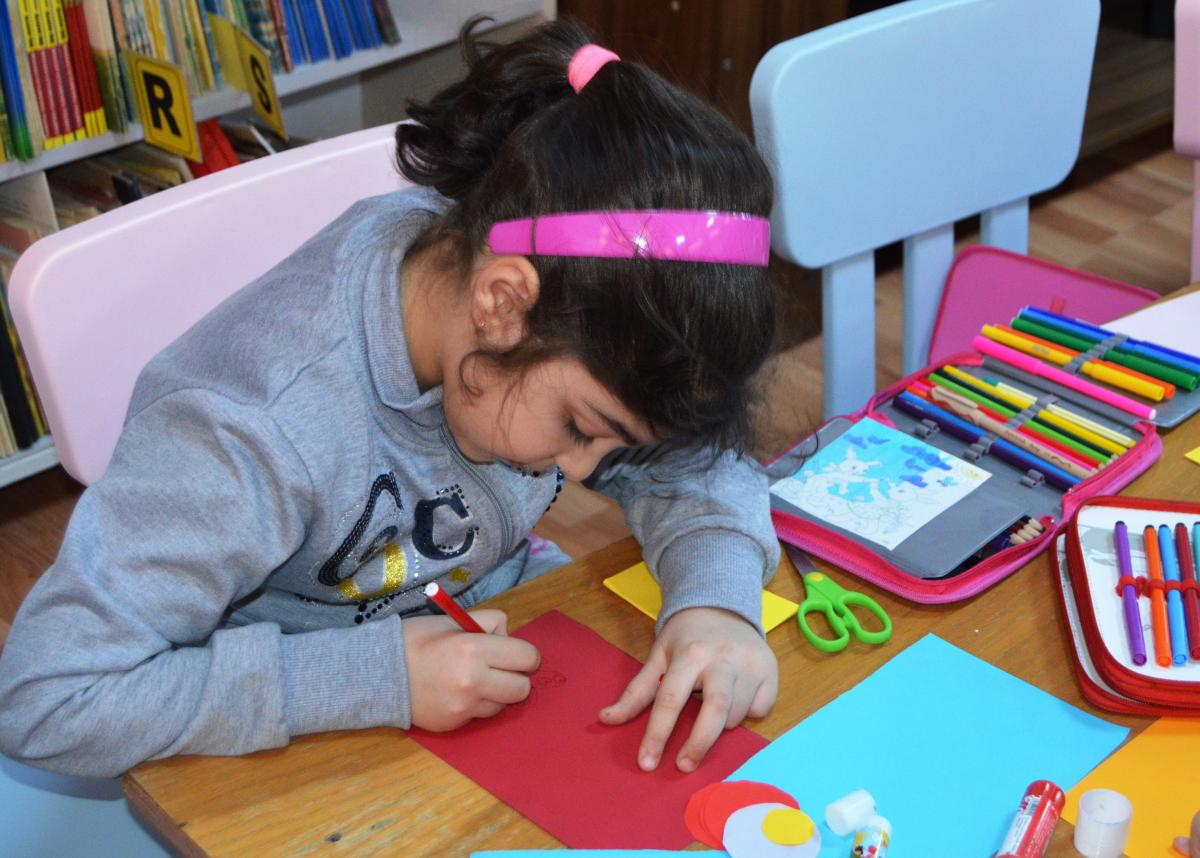 Atelier de lucru-”Mâini dibace”- Vine,vine primăvara! – Biblioteca ...